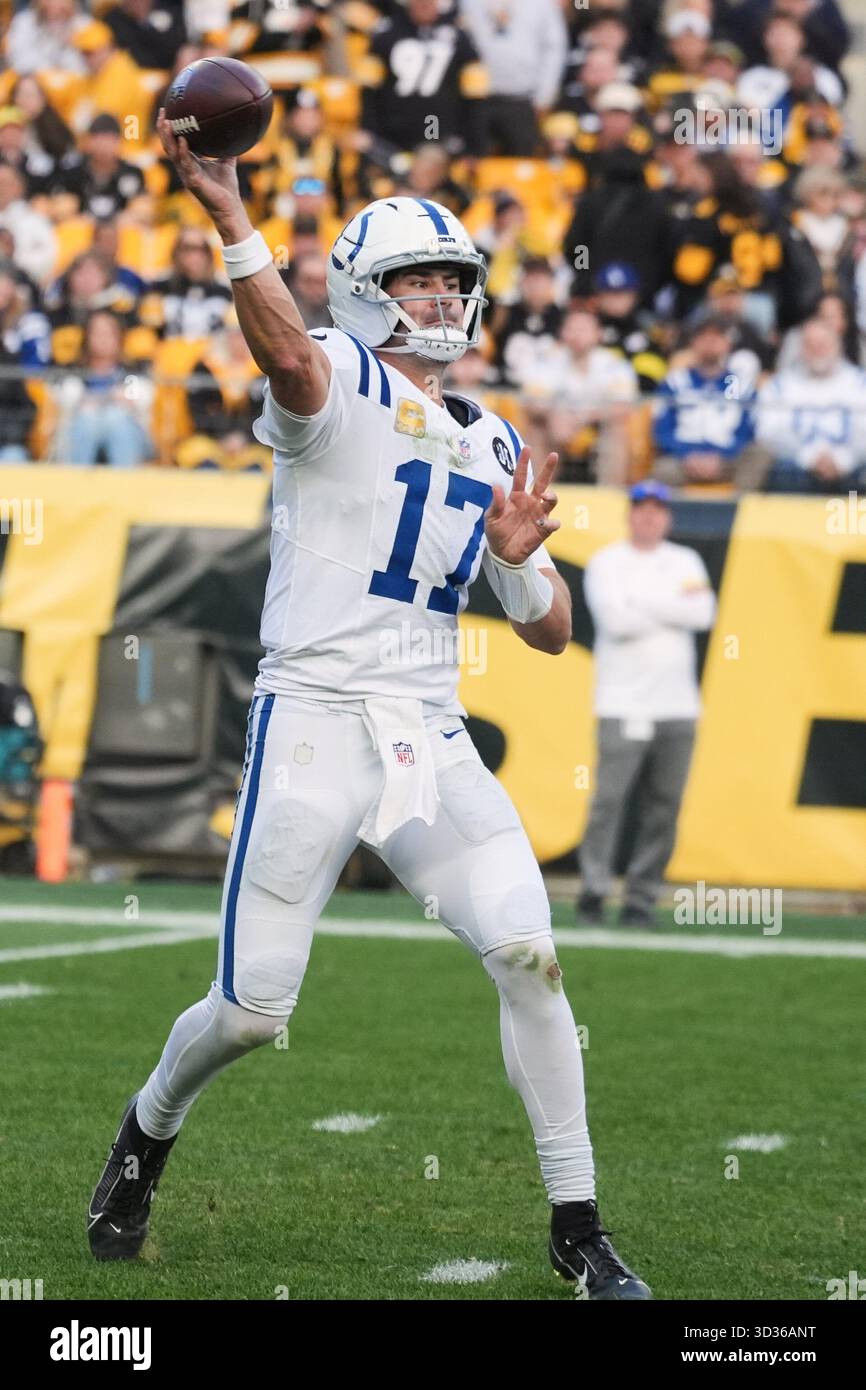 Indianapolis Colts quarterback Daniel Jones (17) throws a pass during ...
