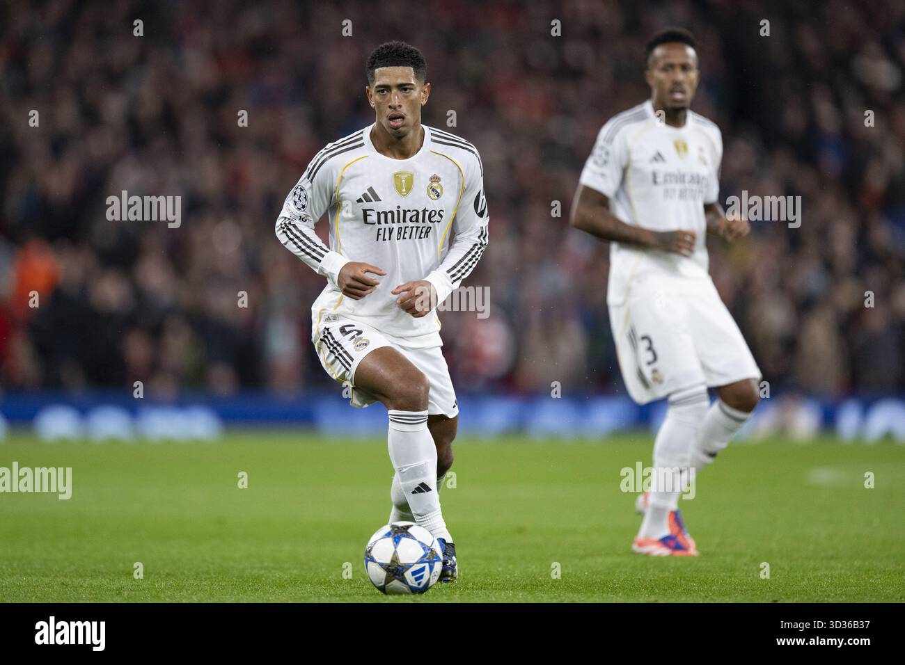 LIVERPOOL, ENGLAND - NOVEMBER 01: Jude Bellingham of Real Madrid ...