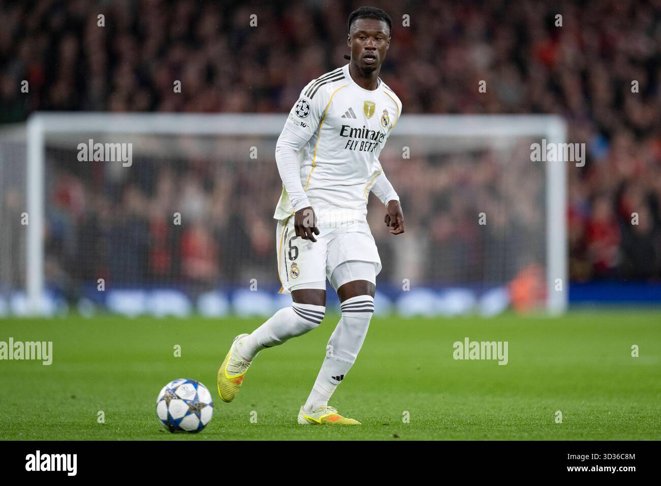 LIVERPOOL, ENGLAND - NOVEMBER 01: Eduardo Camavinga of Real Madrid ...
