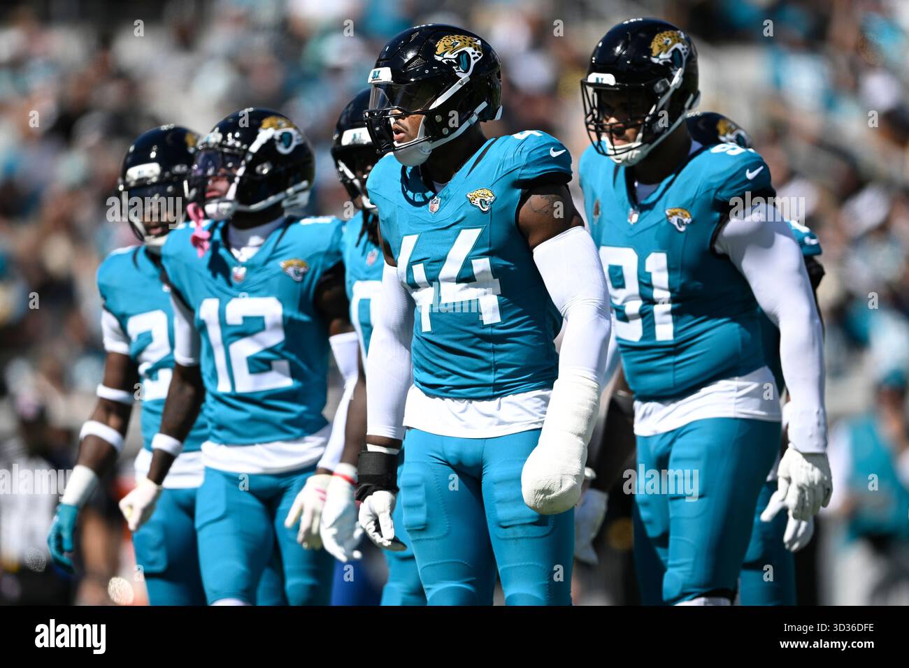 Jacksonville Jaguars defensive end Travon Walker (44), defensive tackle ...