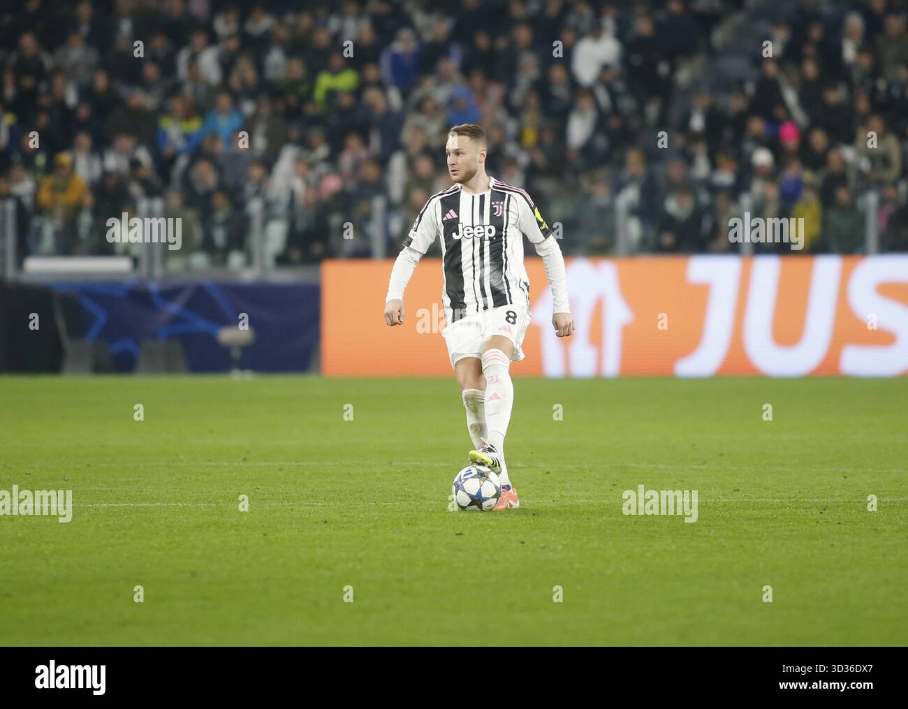 Teun Koopmeiners of Juventus FC during the Uefa Champions League ...