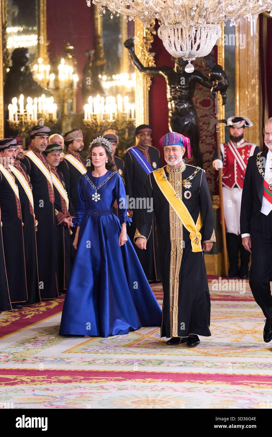 The sultan at dinner hi-res stock photography and images - Alamy