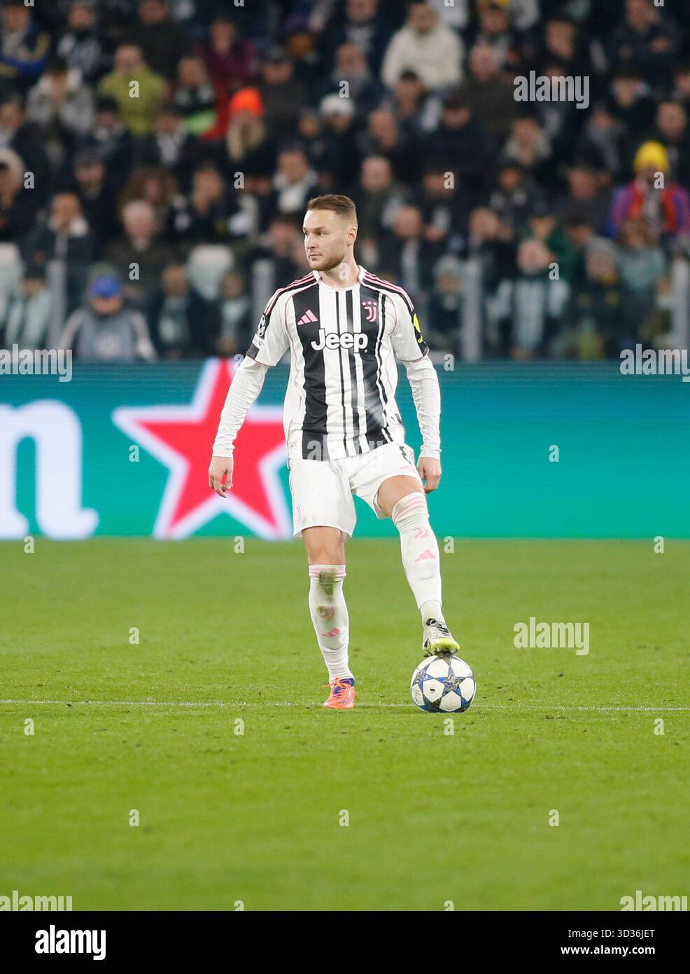 Teun Koopmeiners of Juventus FC during the Uefa Champions League ...