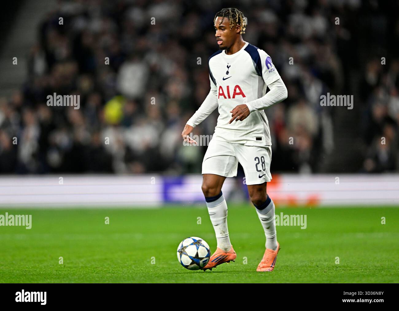 London UK 4th Nov 2025 Wilson Odobert (Spurs) during the Tottenham ...