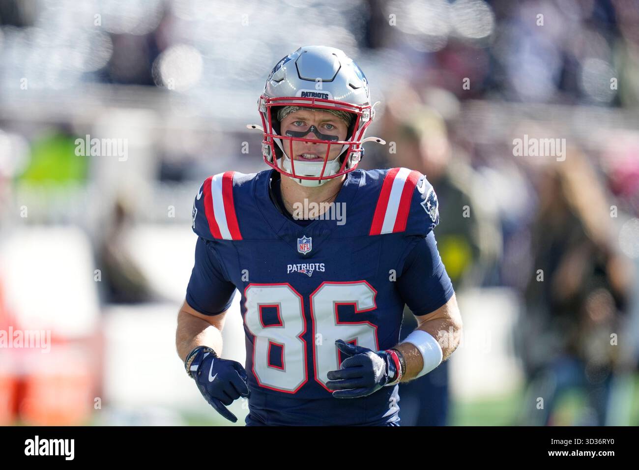 New England Patriots wide receiver Efton Chism III (86) , Sunday, Nov ...