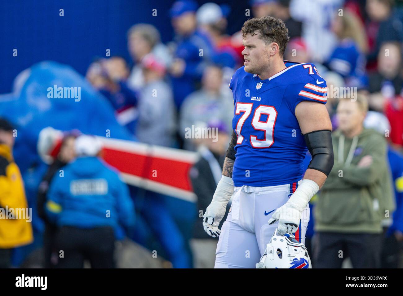 Buffalo Bills offensive tackle Spencer Brown (79) warms up before an ...