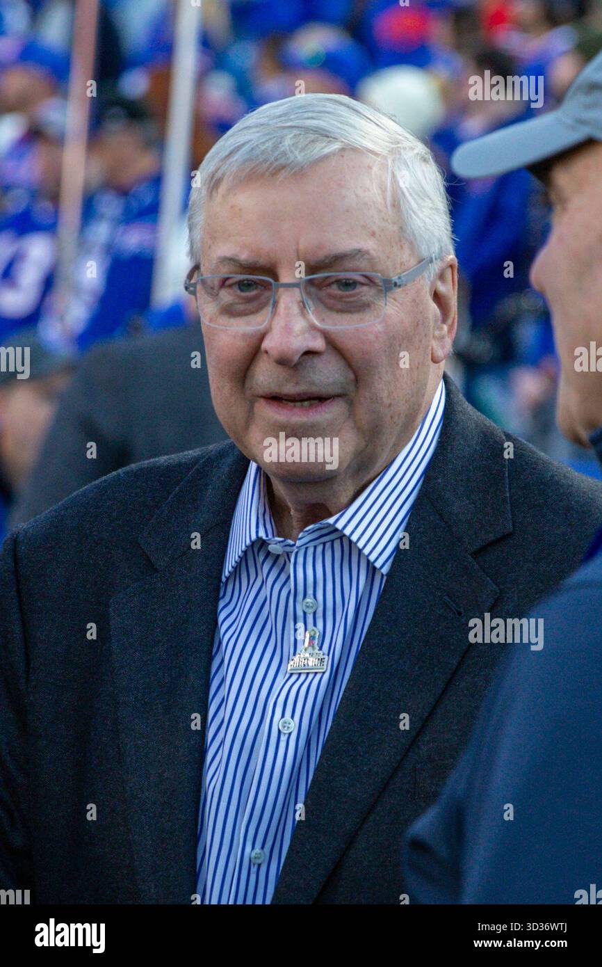 Buffalo Bills owner Terry Pegula walks the sideline before an NFL ...