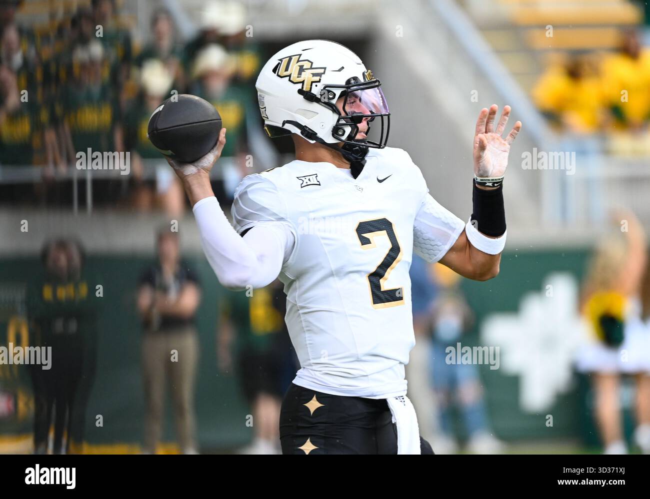 November 01, 2025 UCF Knights quarterback Tayven Jackson (2) drops back ...