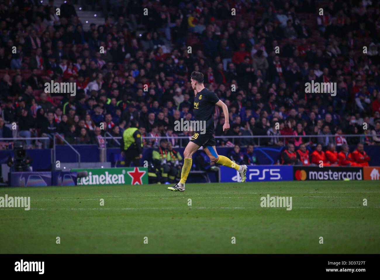 Madrid, Spain, November 4, 2025: Union SG player Ross Sykes (26) cheers ...