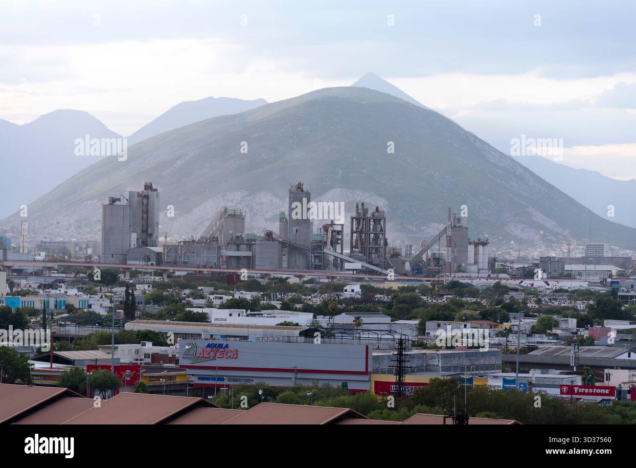 Monterrey landmarks hi-res stock photography and images - Alamy