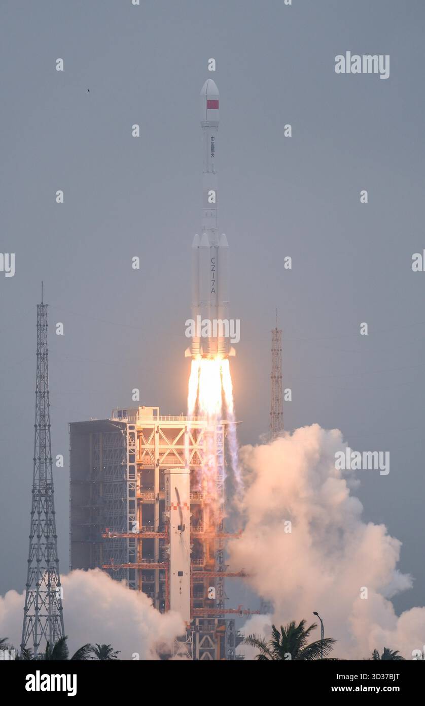 **CHINESE MAINLAND, HONG KONG, MACAU AND TAIWAN OUT** China launches ...