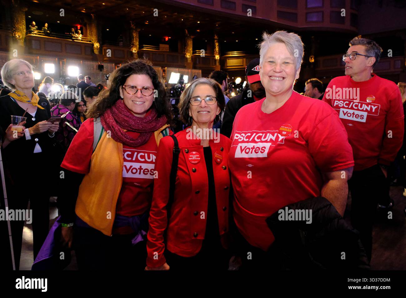 Brooklyn Ny November 4 Zohran Mamdani Supporters React At Mamdani S