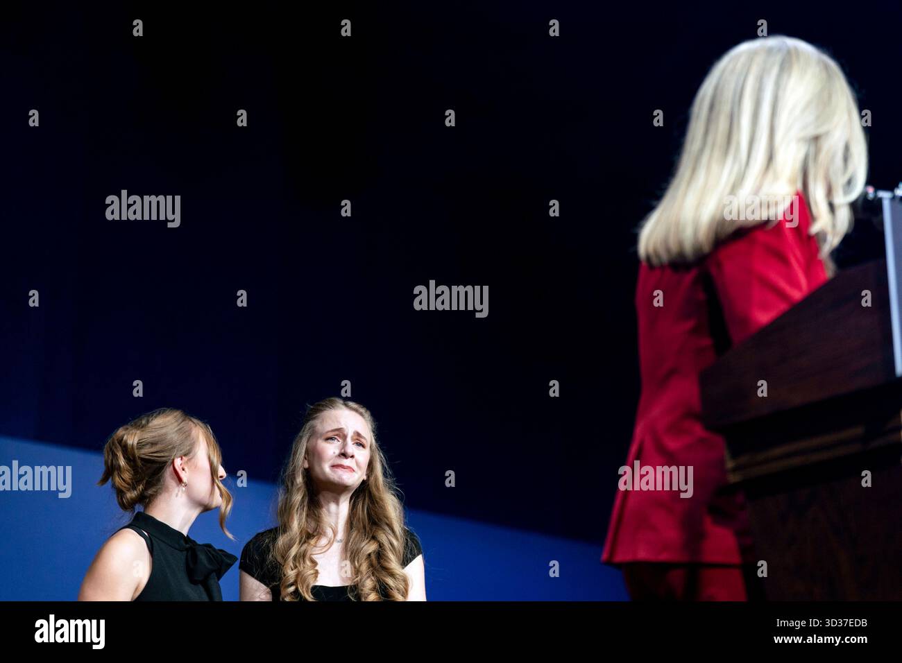 Midlothian, United States. 04th Nov, 2025. Claire, the oldest daughter ...
