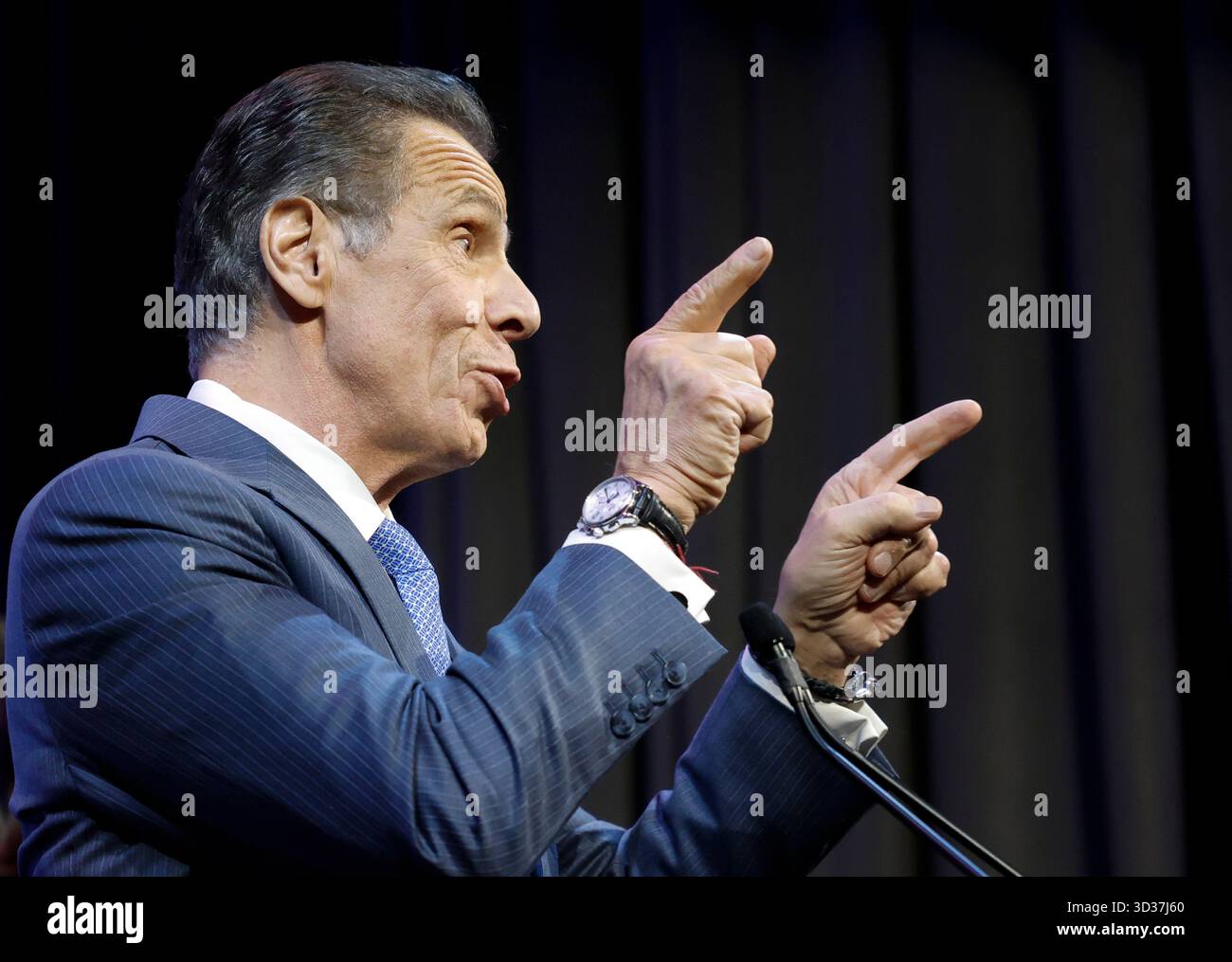 Former Gov. of New York Andrew Cuomo delivers a concession speech to ...