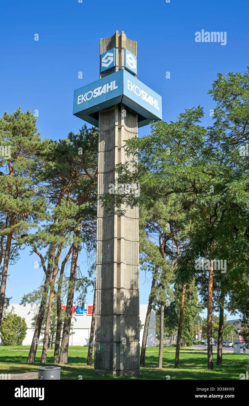 Logo und Stele EKO Stahl, heute Hüttenwerk Arcelor Mittal, Werkstraße ...