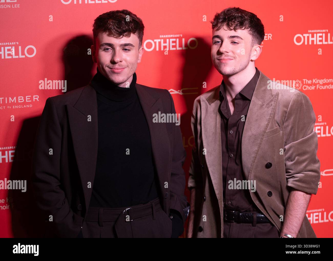 London, United Kingdom. 5th November 2025. Billy and Louie arrive at ...