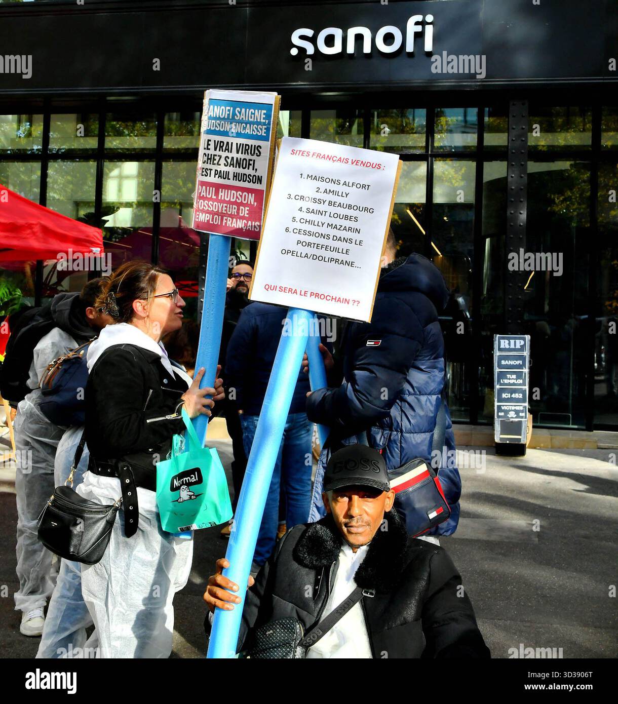 The inter-union union calls for a rally in front of La Maison Sanofi to ...