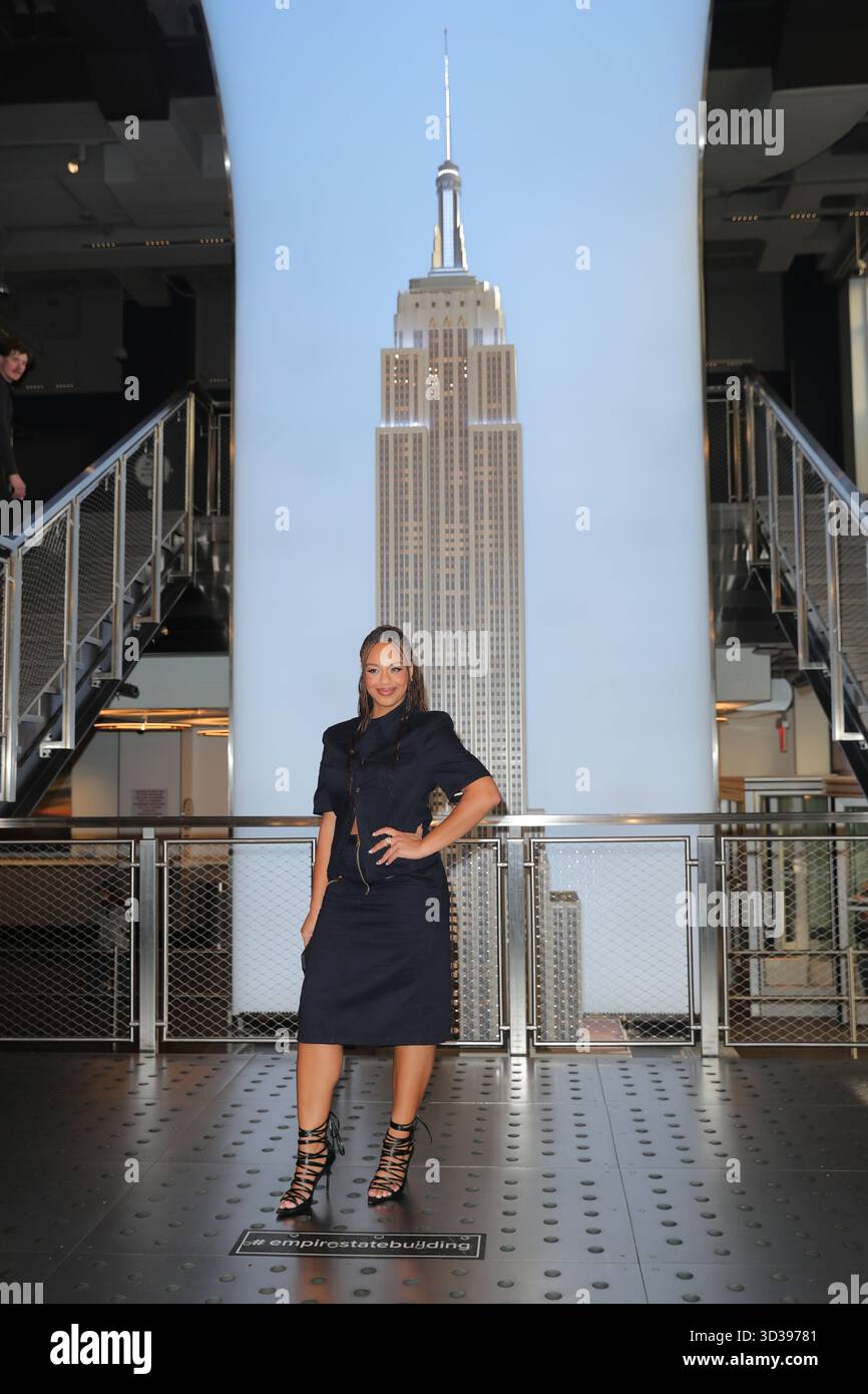 NEW YORK, NEW YORK – NOVEMBER 04, 2025: Singer, dancer, and actress Nia ...