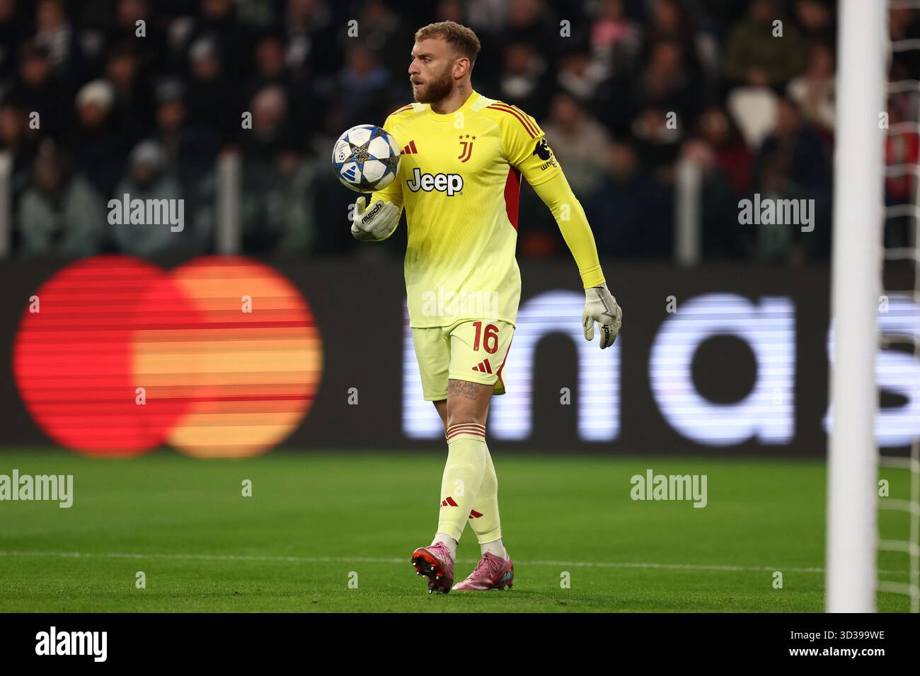 Michele Di Gregorio of Juventus Fc controls the ball during the UEFA ...