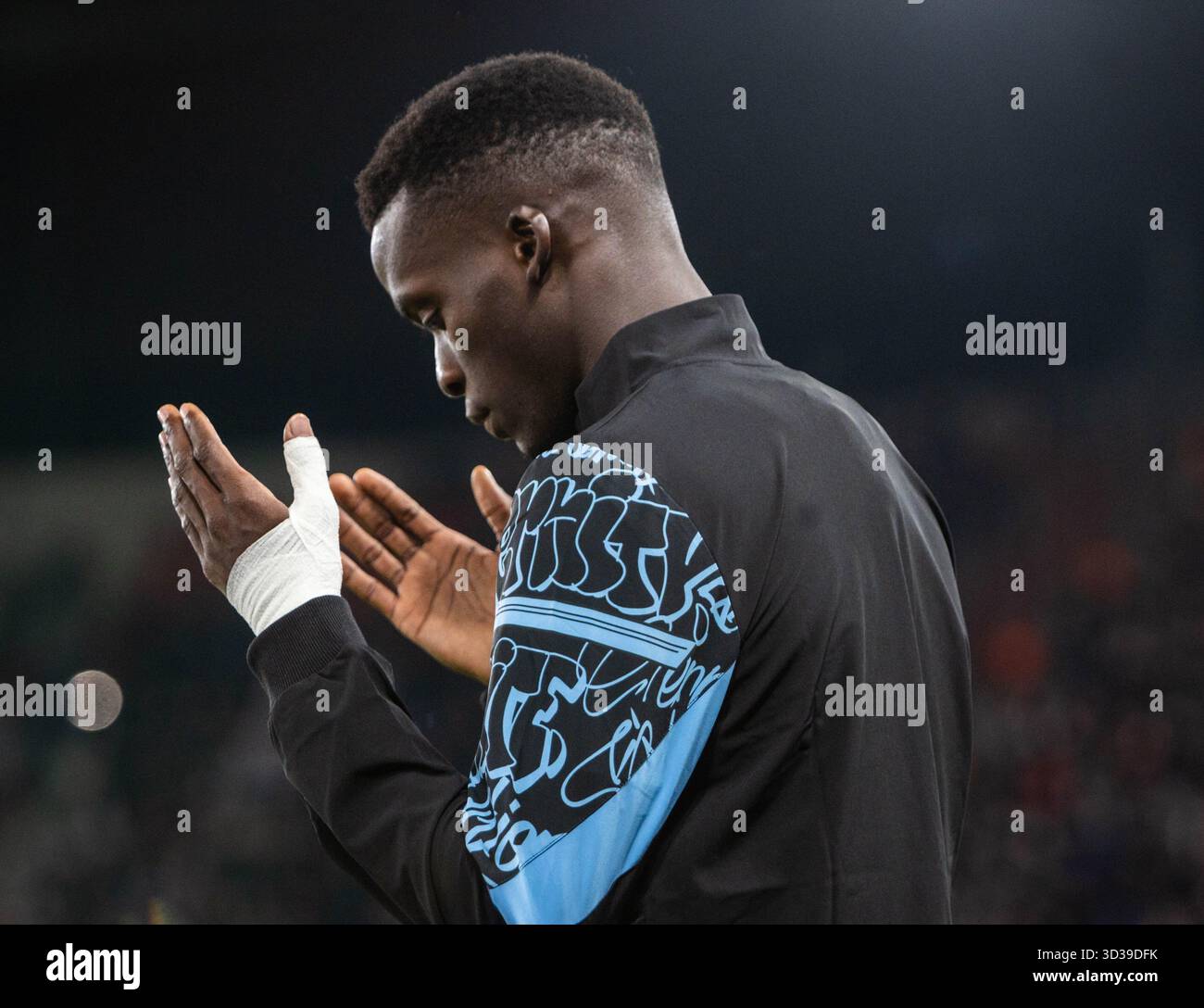 Arsenal away victory 3-0 against Slavia Praha during the UEFA Champions ...