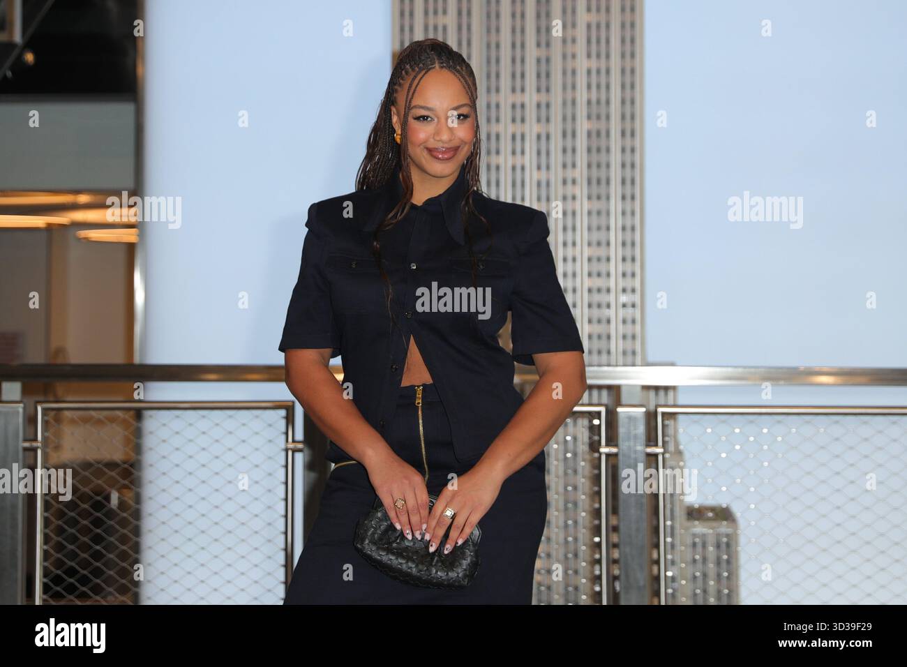 NEW YORK, NEW YORK NOVEMBER 04, 2025: Singer, dancer, and actress Nia ...