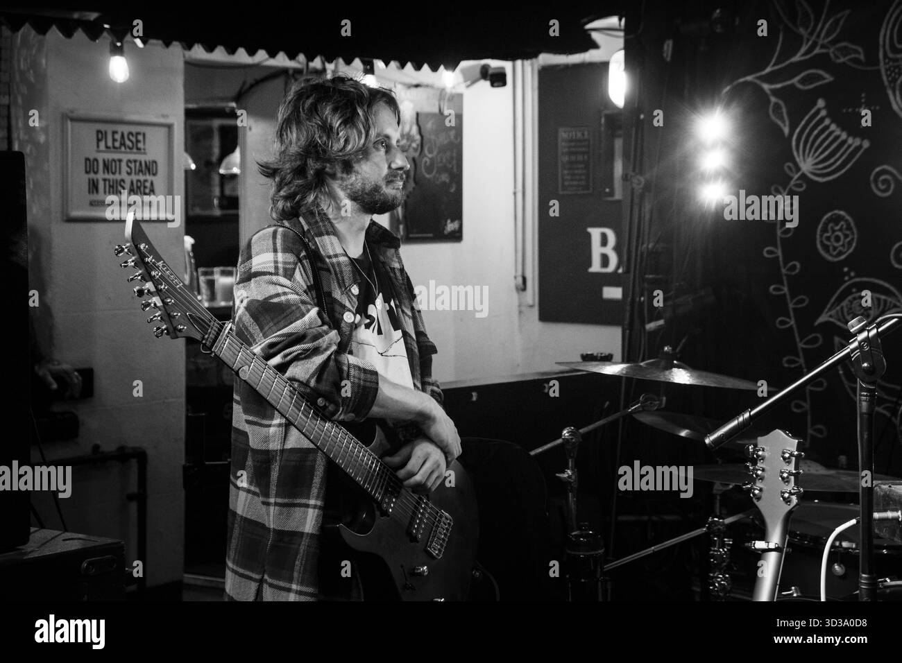 LIFE IN MONO, LIVE CONCERT, 2025: The band Life In Mono performing live ...
