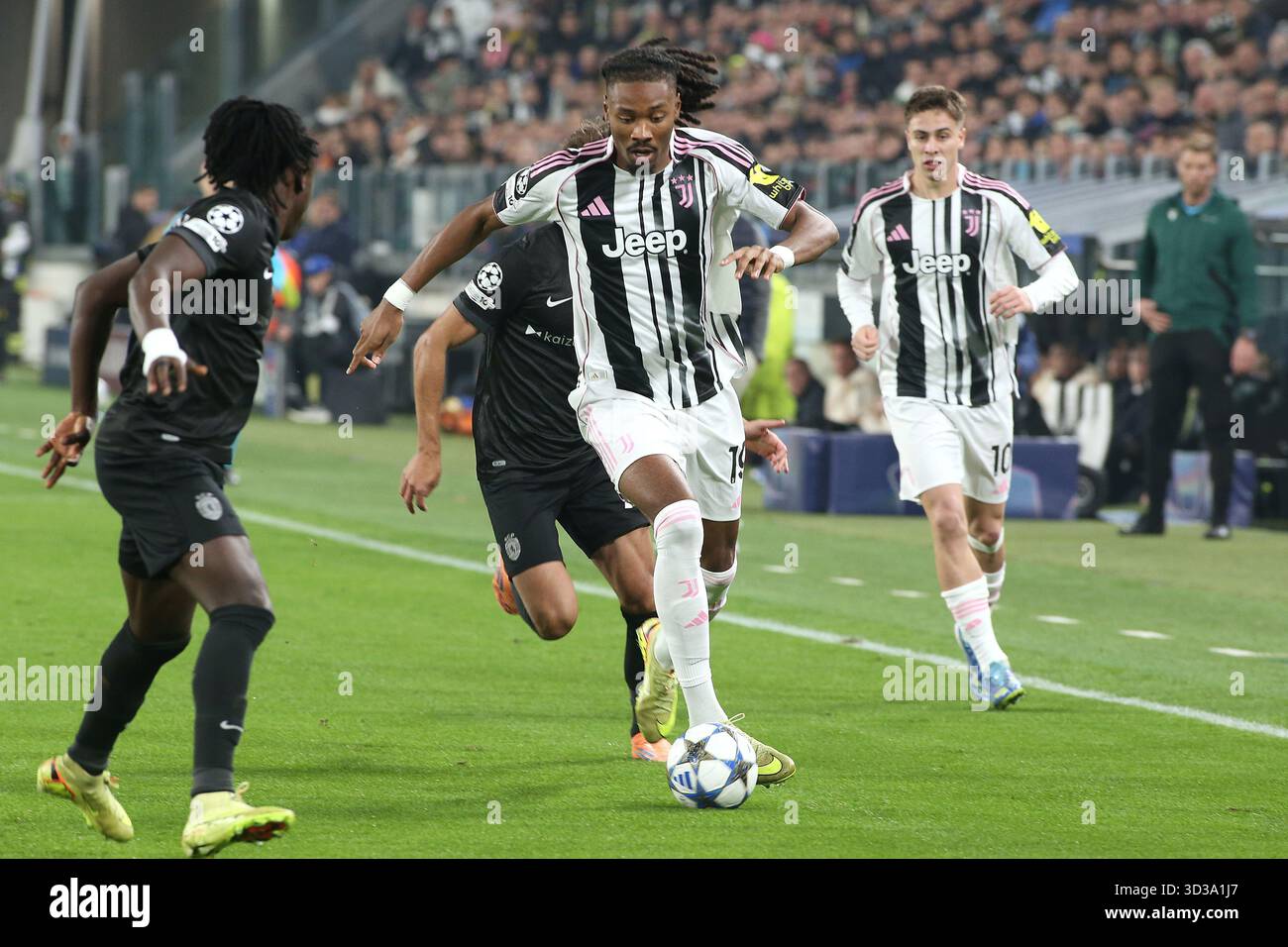 Kephren Thuram (Juventus FC) in action during Juventus FC vs Sporting ...
