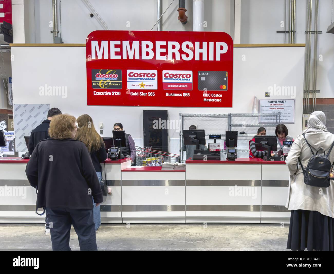 Vancouver, British Columbia, Canada. Mar 10, 2025. A Costco membership ...