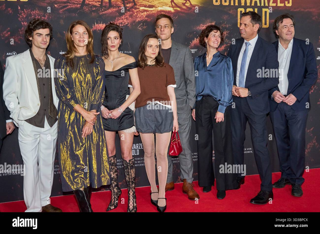 Aaron Hilmer, Jessica Schwarz, Harriet Herbig-Matten, Lena Urzendowsky ...