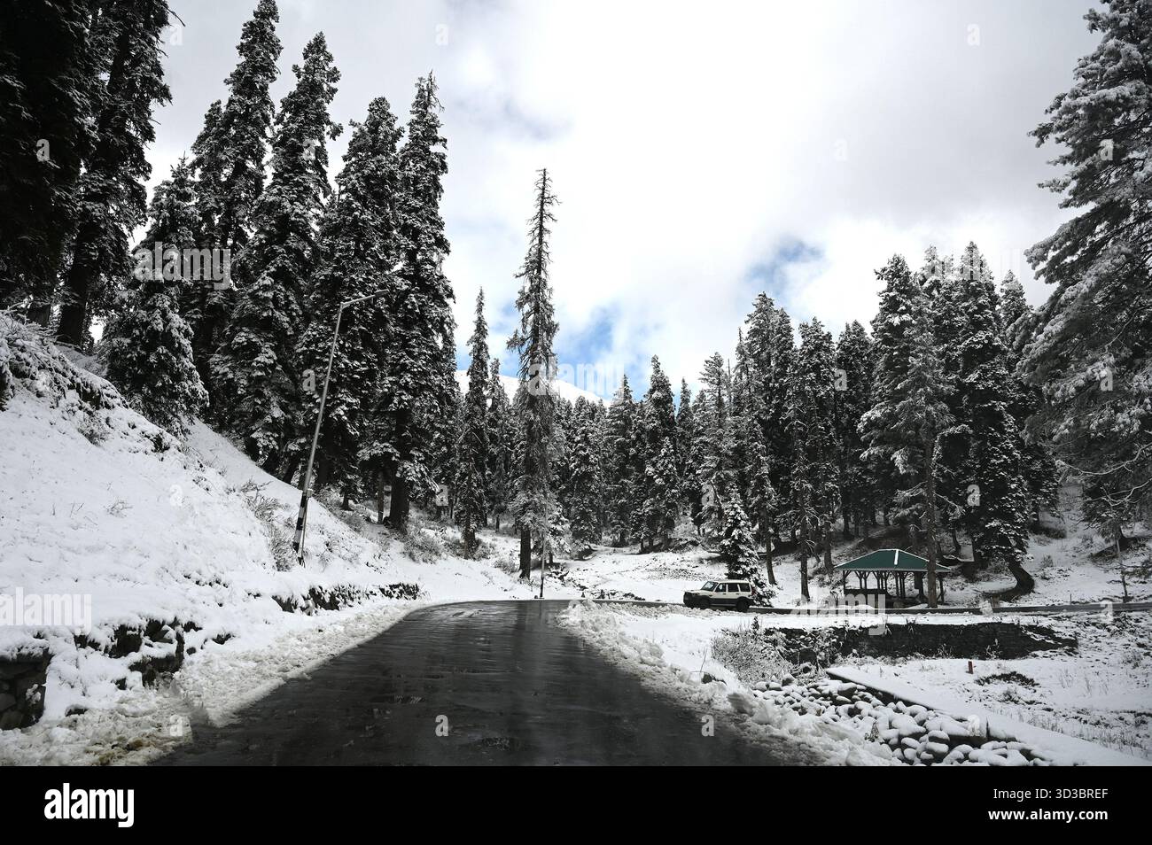 BARAMULLA, INDIA - NOVEMBER 5: A view of the snow-covered ski resort in ...