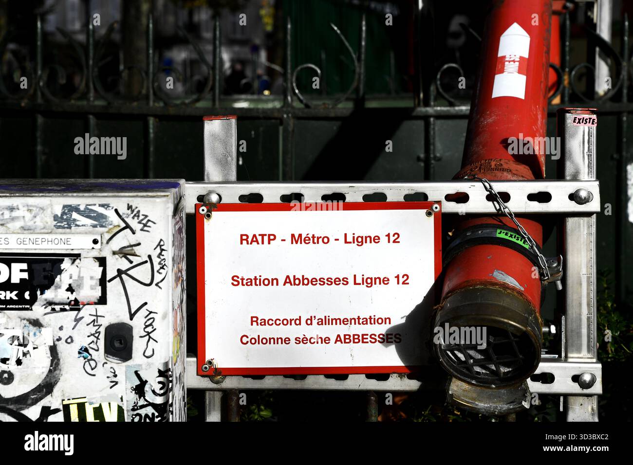Dry Pipe on the metro station les Abbesses - Paris - France Stock Photo ...