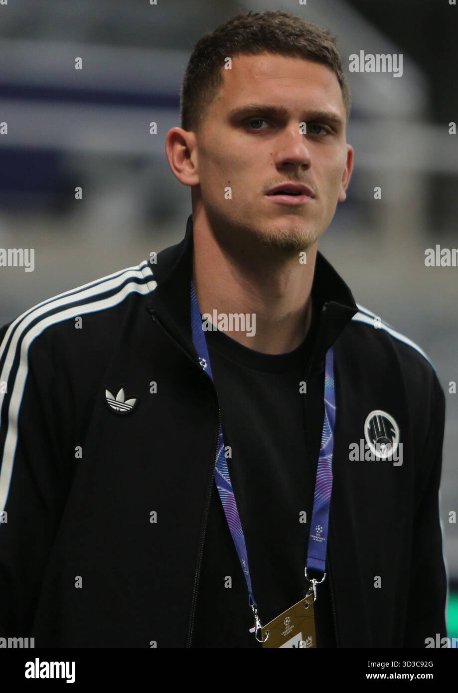 Sven Botman Of Newcastle United during the UEFA Champions League League ...
