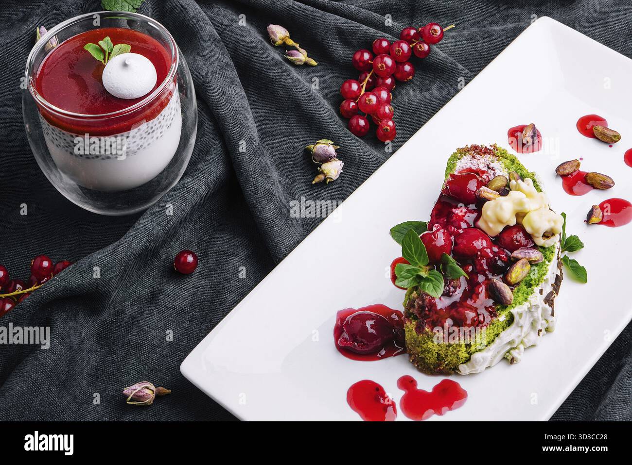 Matcha roll pastry hi-res stock photography and images - Alamy