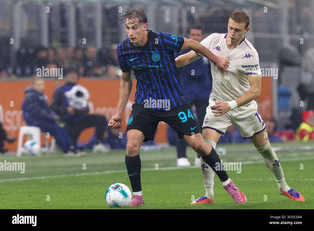 FC Inter vs ACF Fiorentina Italy, Milan, 2025 10 29: Pietro Comuzzo ...