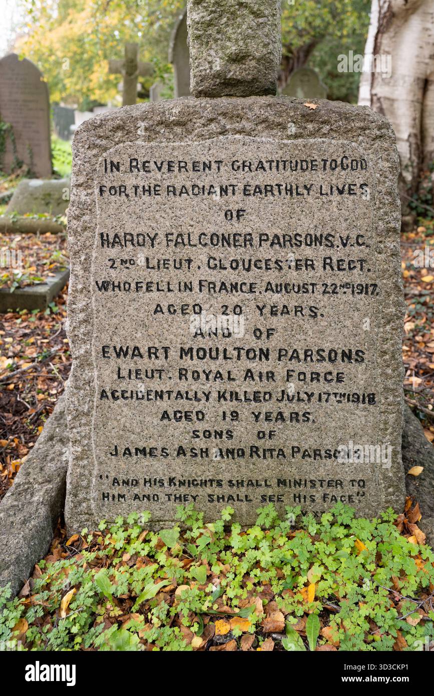 Victorian cemetery canford hi-res stock photography and images - Alamy
