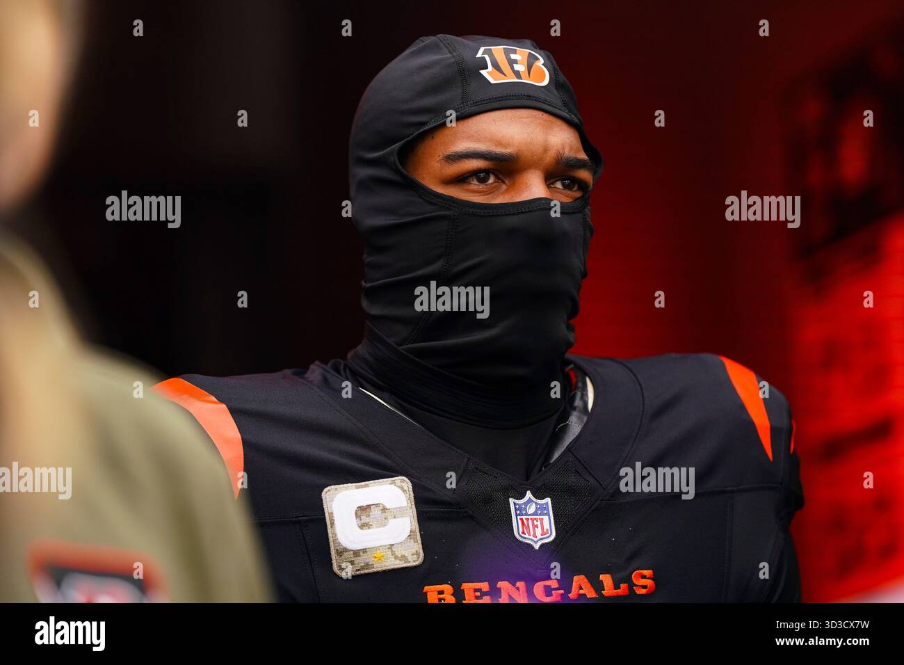 Cincinnati Bengals wide receiver Ja'Marr Chase (1) looks on during an ...