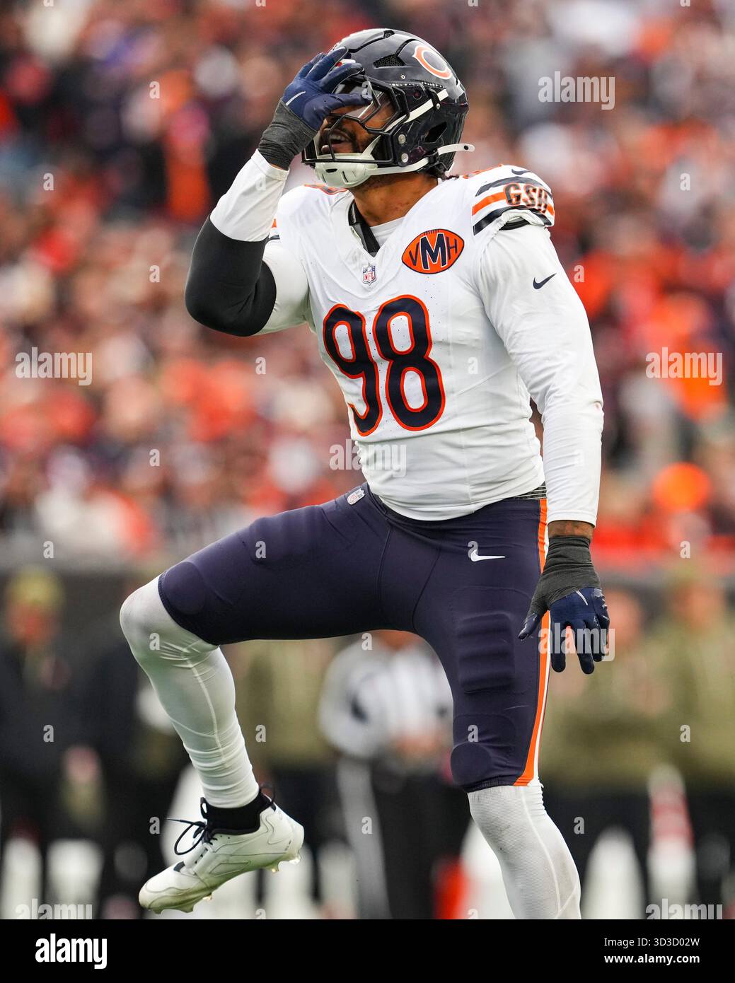 Chicago Bears defensive end Montez Sweat (98) reacts after a sack ...