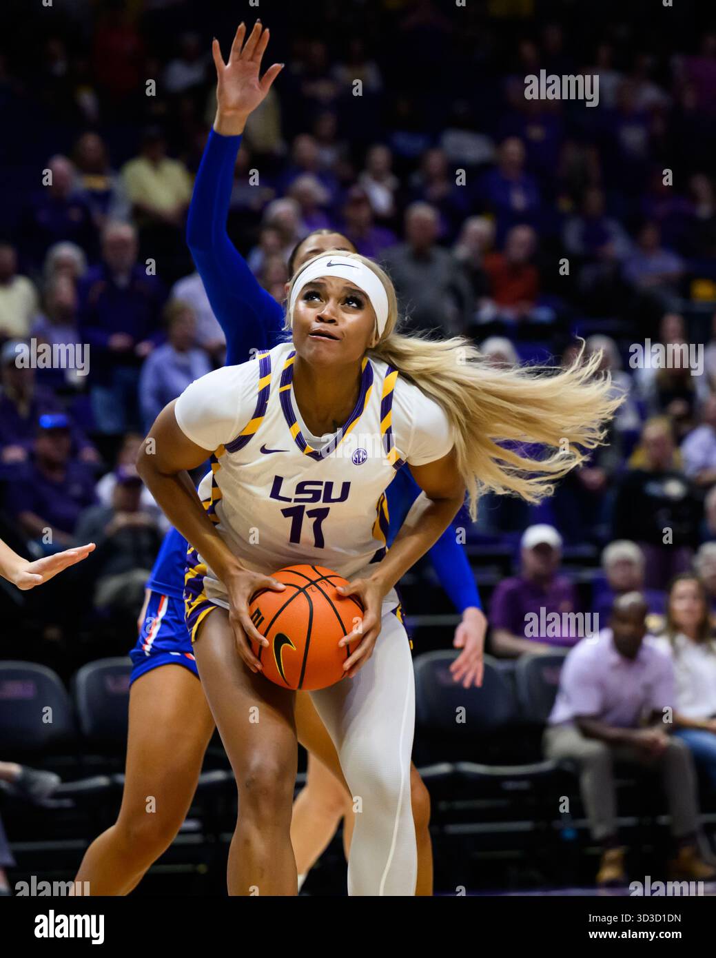 LSU's guard ZaKiyah Johnson (11) against Houston Christian in the first ...