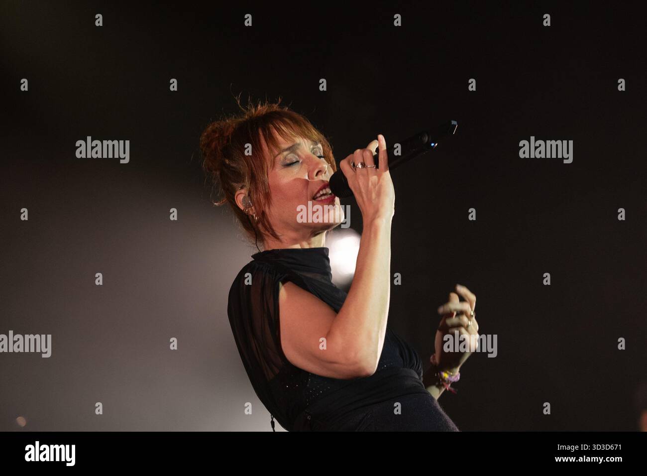 French singer ZAZ during her concert at La Riviera, on November 5, 2025 ...