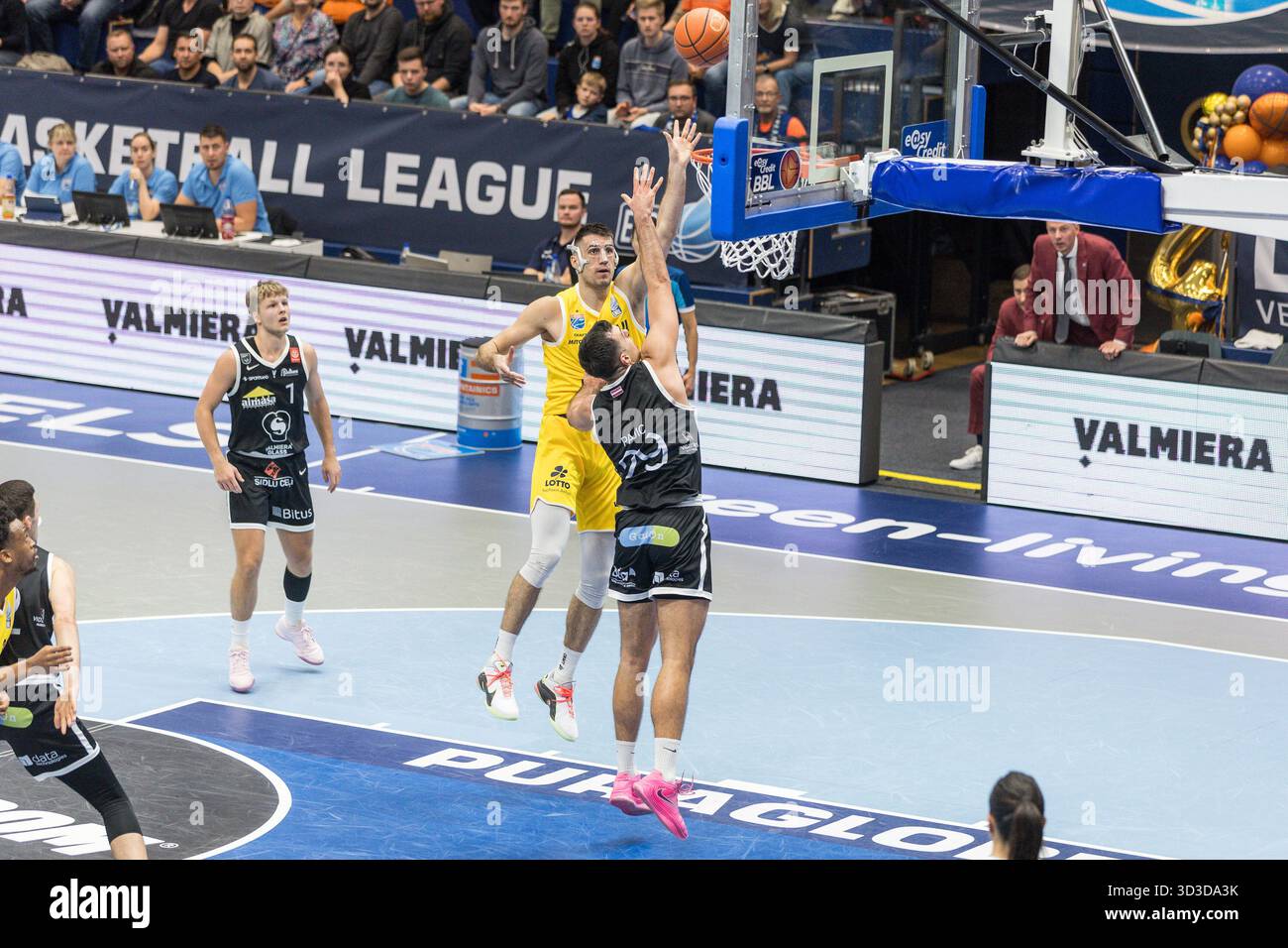 05.11.2025, Stadthalle, Weißenfels, GER, European North Basketball ...
