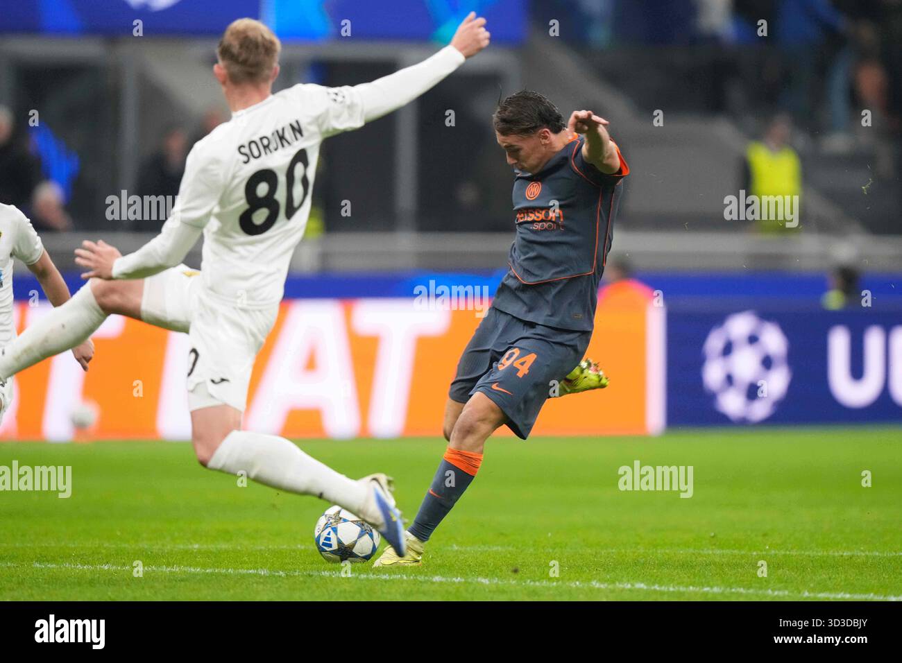 Inter Milan's Francesco Pio Esposito, right, attempts a goal during the ...