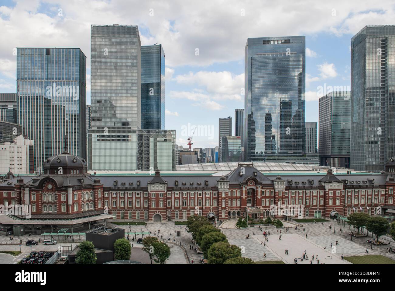 Marunouchi side tokyo railway hi-res stock photography and images - Alamy