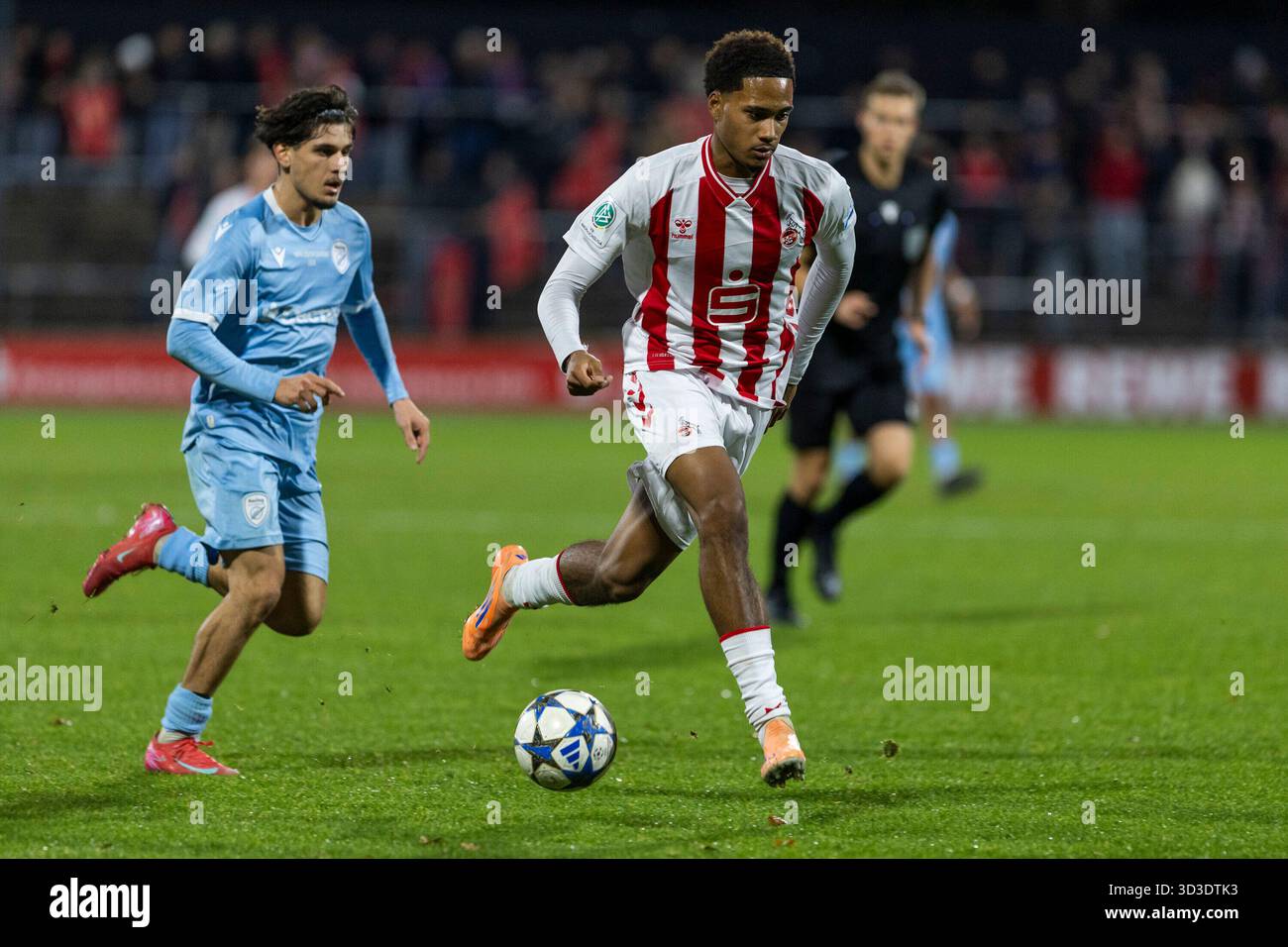 David Fürst (1. FC Cologne U19, 13) UEFA Youth League, second leg of the championship route ...