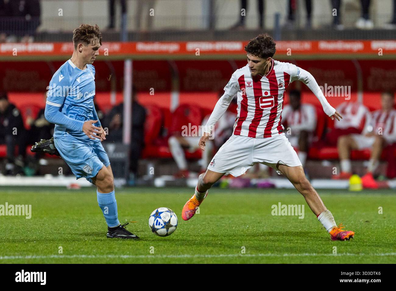 Alessandro Puzzo (FC Cologne U19, 11), Ethan Yans (Racing FC Union ...