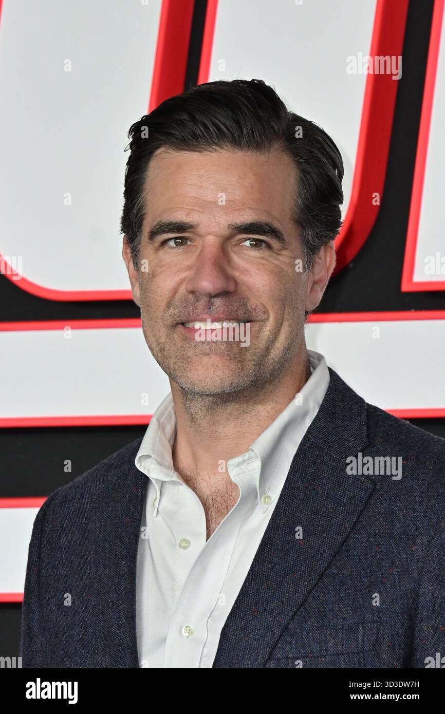 London, UK - 5th November 2025 Rob Delaney at UK premiere of The ...