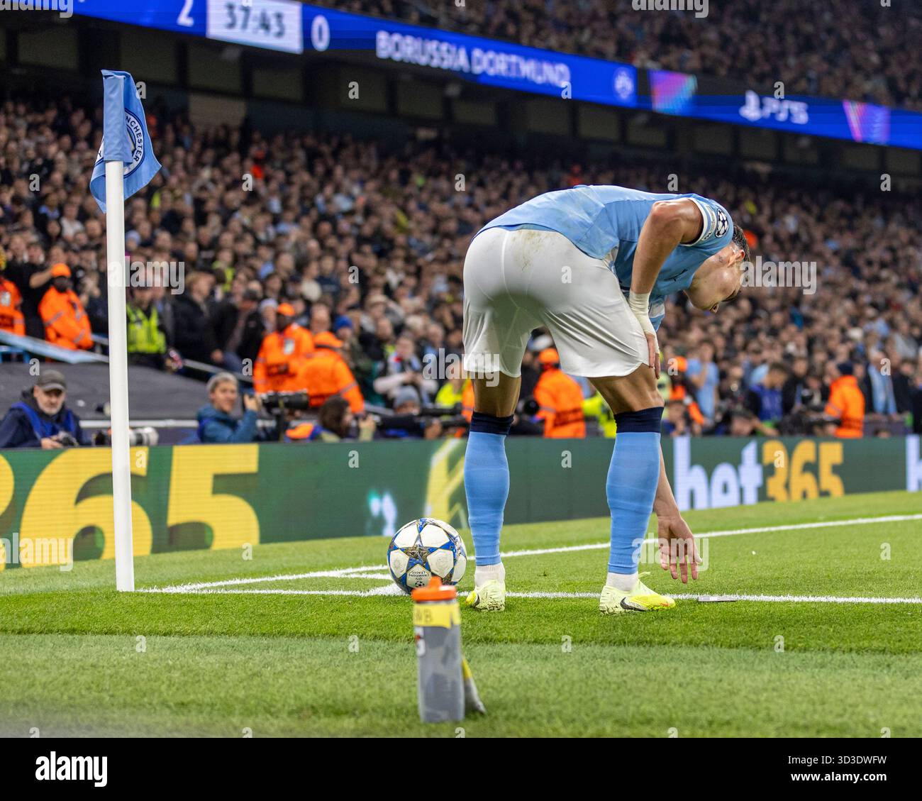 5th November 2025; Etihad Stadium, Manchester, England; UEFA Champions ...