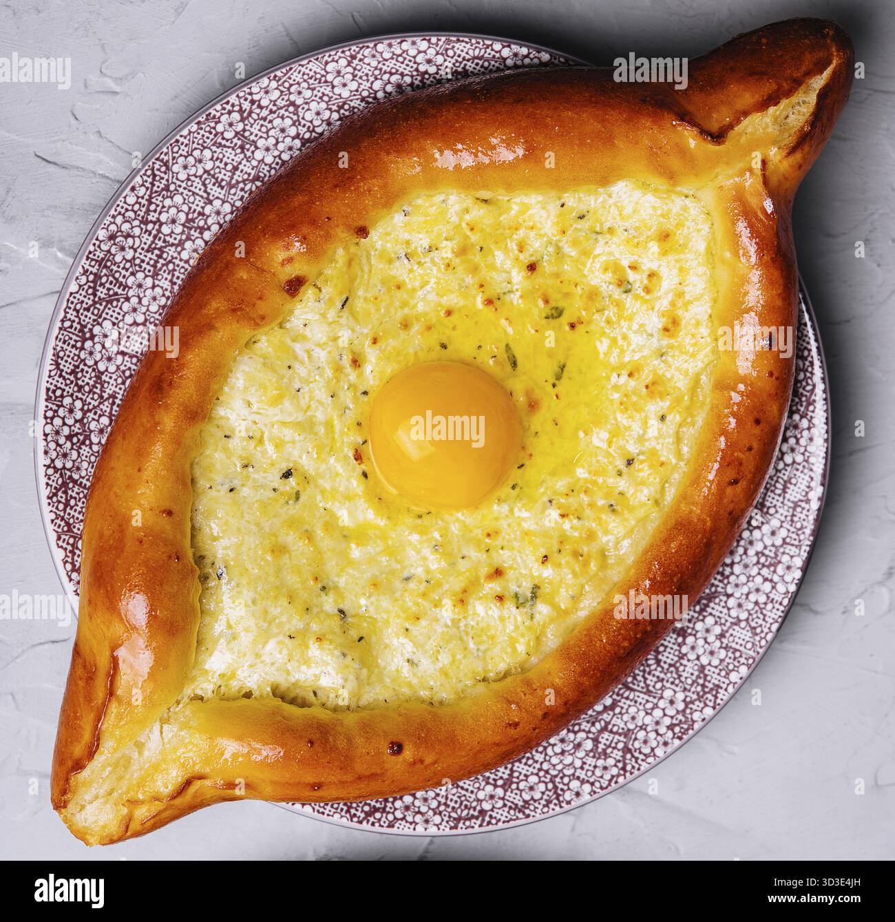 Food, Georgian cuisine ajaruli khachapuri - georgian bread with egg and ...