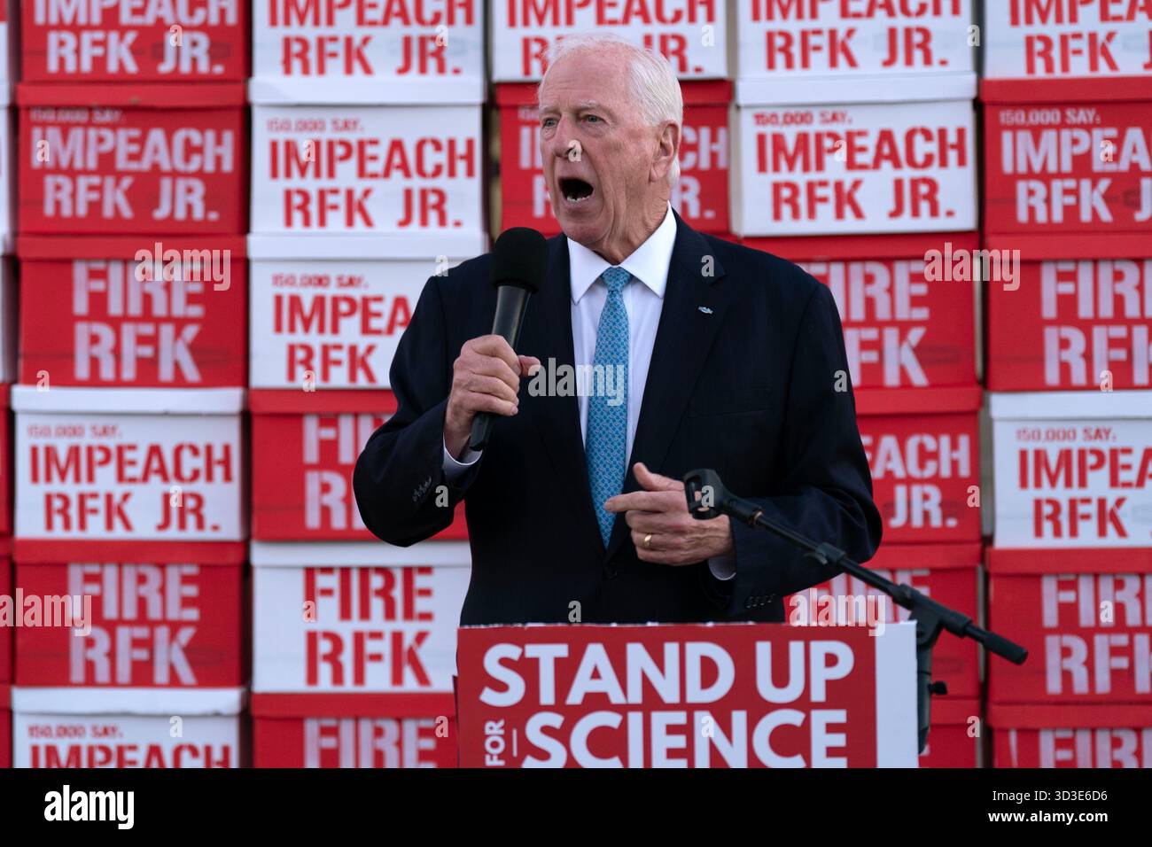 Rep. Mike Thompson D-Calif., speaks to the crowd outside of the U.S. Department of Health and ...