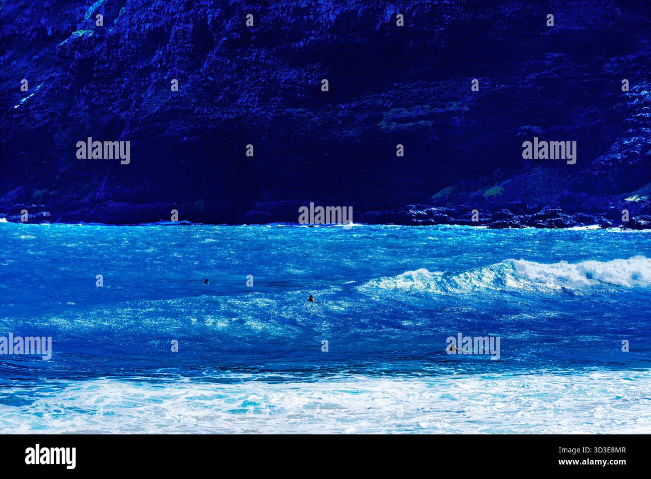 Colorful Body Surfers Large Waves Makapuu Beach Park Southeastern Oahu ...