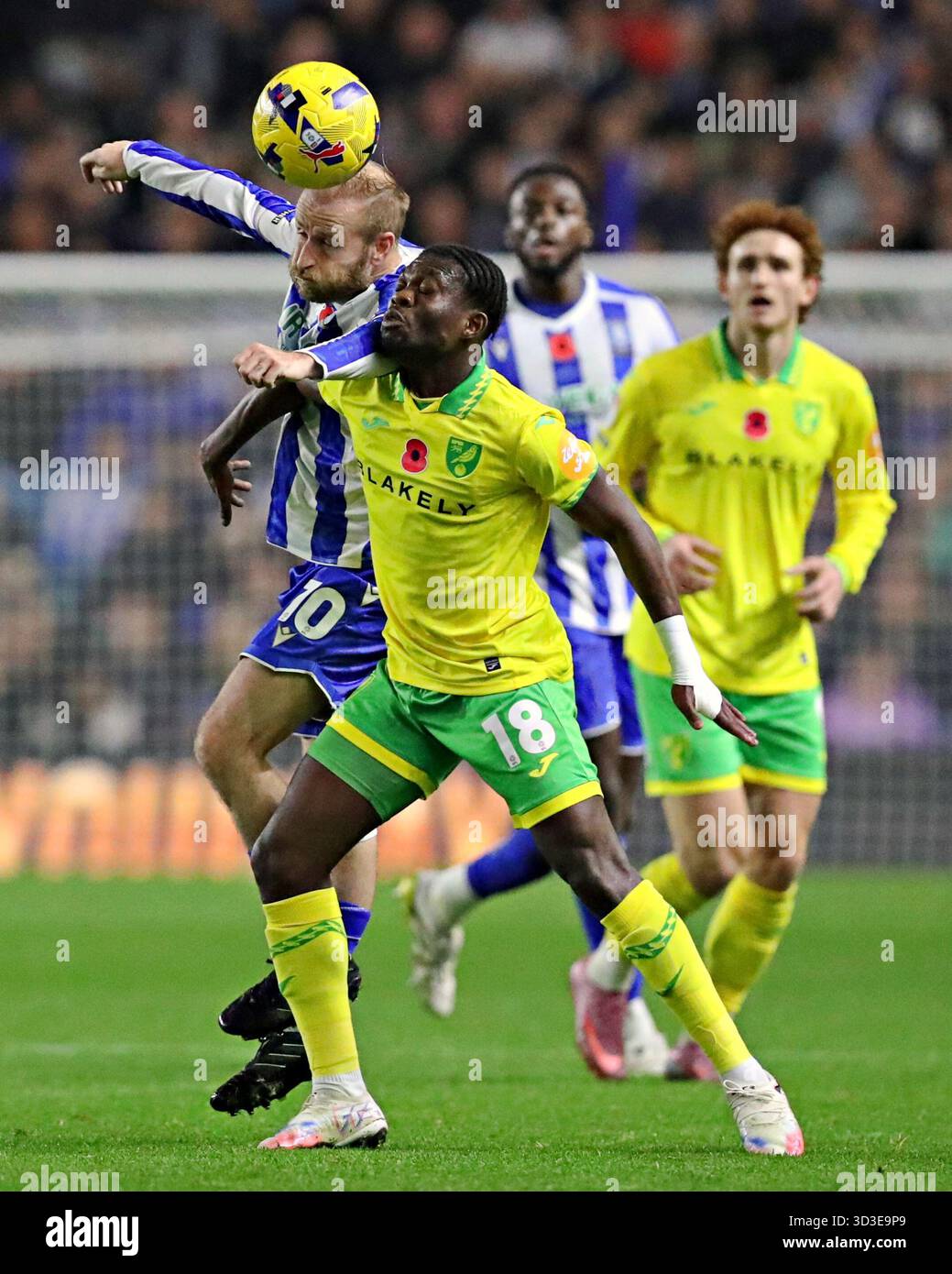 Barry Bannan of Sheffield Wednesday battles with Forson Amankwah of ...